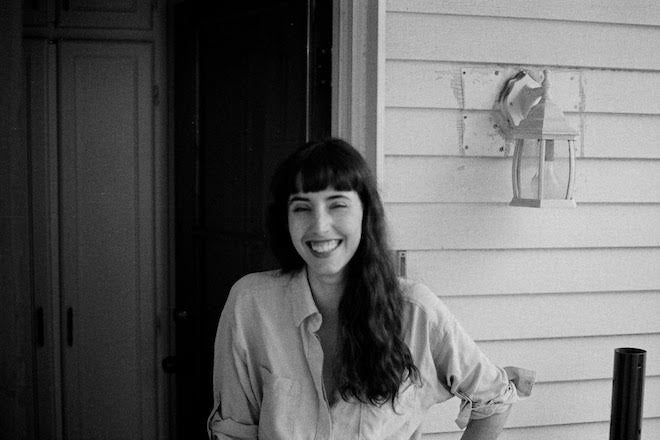 Sara Sutterlin, editor, Leste — magCulture